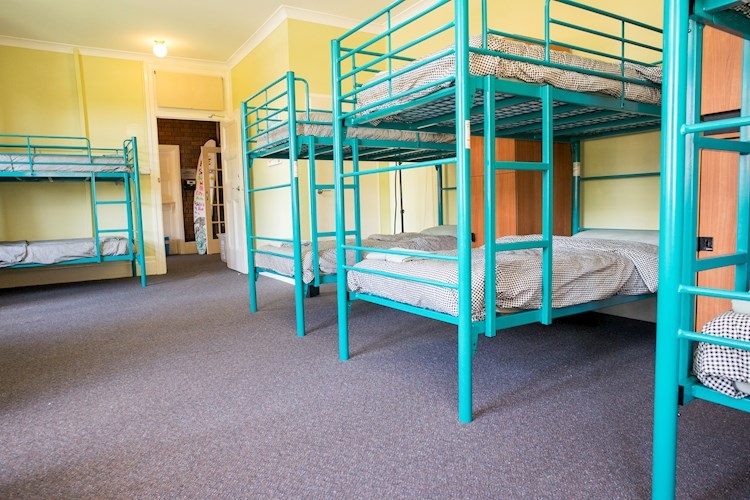 Group Accommodation Newcastle Beach YHA | YHA Australia