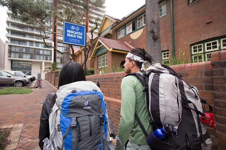 Newcastle Beach YHA | Backpackers Hostel