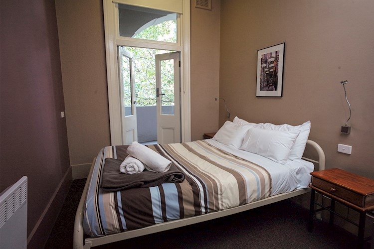 Melbourne Central YHA | Best Melbourne CBD Hostel